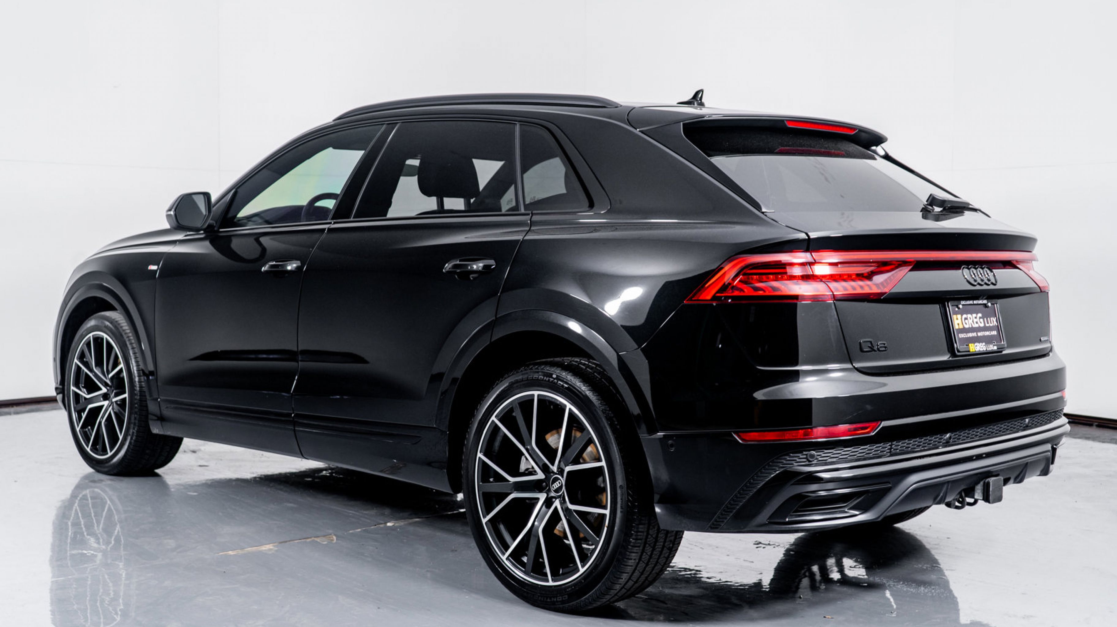 Used 2023 Audi Q8 Prestige for sale at HGreg