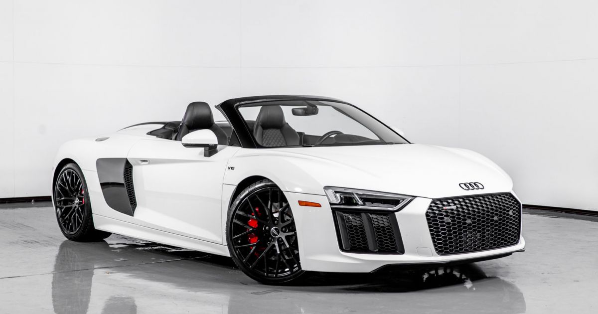 Used 2018 Audi R8 Spyder V10 for sale at HGreg